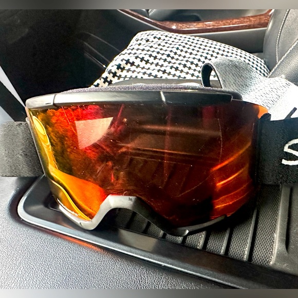 SMITH | Other | I Have Used Youth Smith Brand Goggles Used It Was My ...